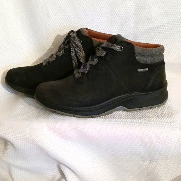 Cobb Hill by New Balance | Shoes | New Cobb Hill Pyper Hiker Boots ...